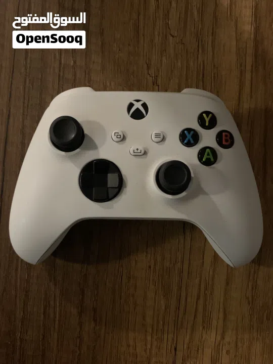 “Xbox Series S + Controller Gently Used Ready to Play!” - (262182169 ...