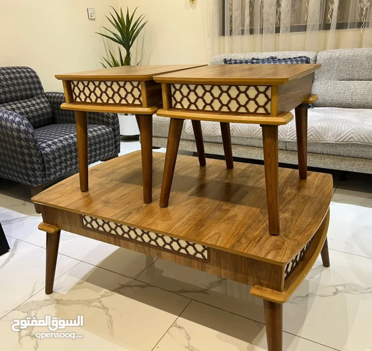ميز وطبلات خشب : ديكور - اكسسوارات : بغداد زيونة (248663153)