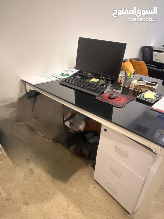 أثاث مكتبى فاخر(منتجات ميداس) للبيع Neat and clean office furniture for ...