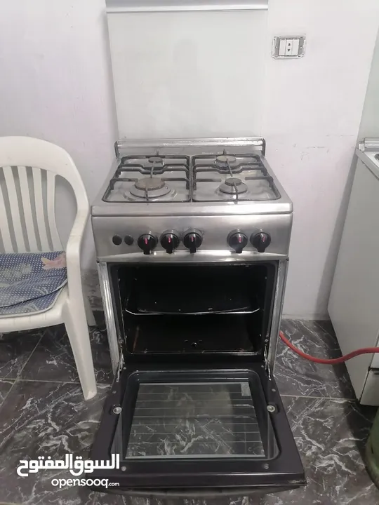 فرن غاز 4 عيون ستانلس نار قويه و ممتازه جدا - (223558590) | السوق المفتوح