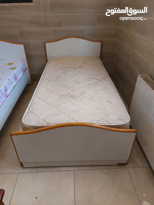 تخت مفرد متر في مترين خشب ممتاز مع الفرشة - (266229383) | السوق المفتوح