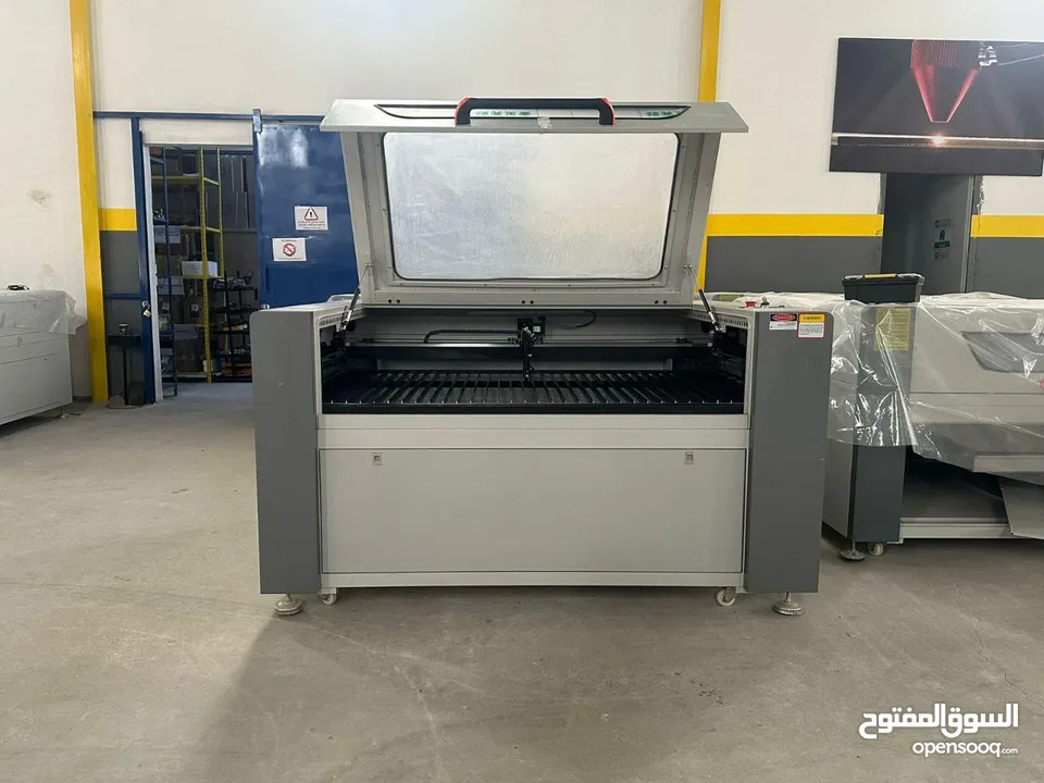 ماكينة ليزر cnc laser co2 جديدة - (252425113) | السوق المفتوح