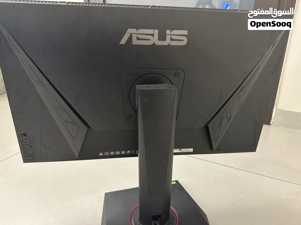 Asus monitor 27 inch 165 hertz 0.4 Ms response time without the box ...