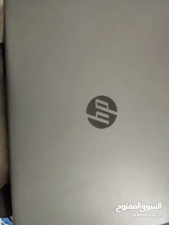 Pc HP gris مستعمل مدة سنة واحدة جديد تماما 0 مشاكل مع الشاحن الاصلي ...