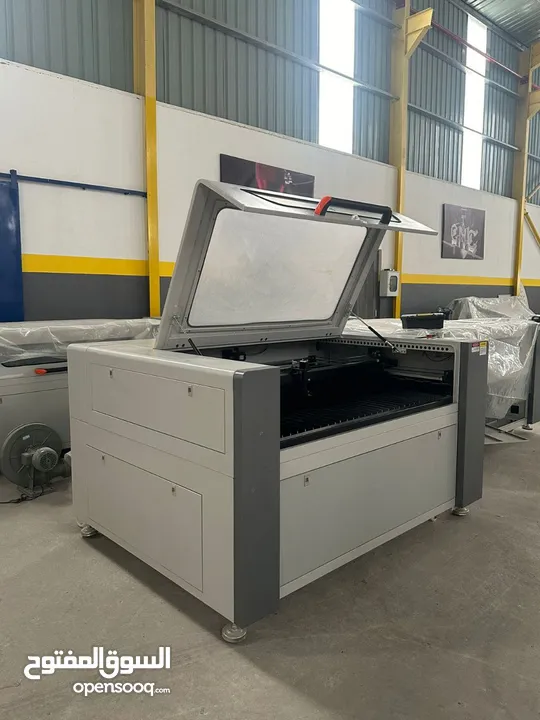 ماكينة ليزر cnc laser co2 جديدة - (252425113) | السوق المفتوح