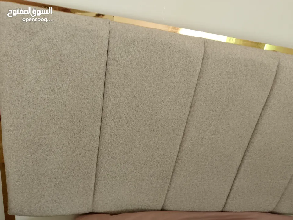 تخت مفرد ونص الخشب ابيض تنجيد سكني تخت مفرد ونص الخشب ابيض والتجنيد بيج ...