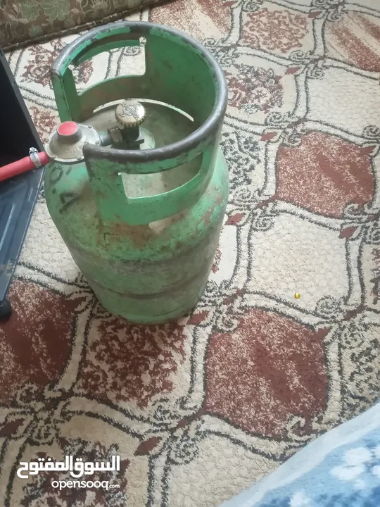 جره غاز ممتلئه نصفها : أدوات المطبخ : الزرقاء الغويرية (241582493)