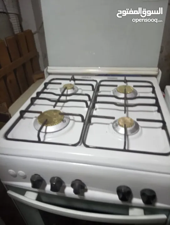 فرن غاز 4 عيون نوع ايديال نار زرقا حاميه وقويه مستعمل بحاله ممتازه ...