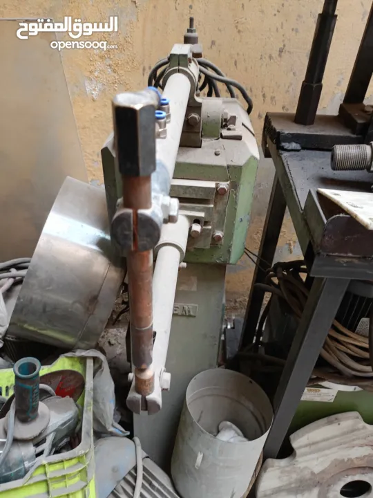 ماكينة لحام CO2 ماكنة نقطة مقص صاج بحاله جيده للبيع ماكينه ماكنات ...