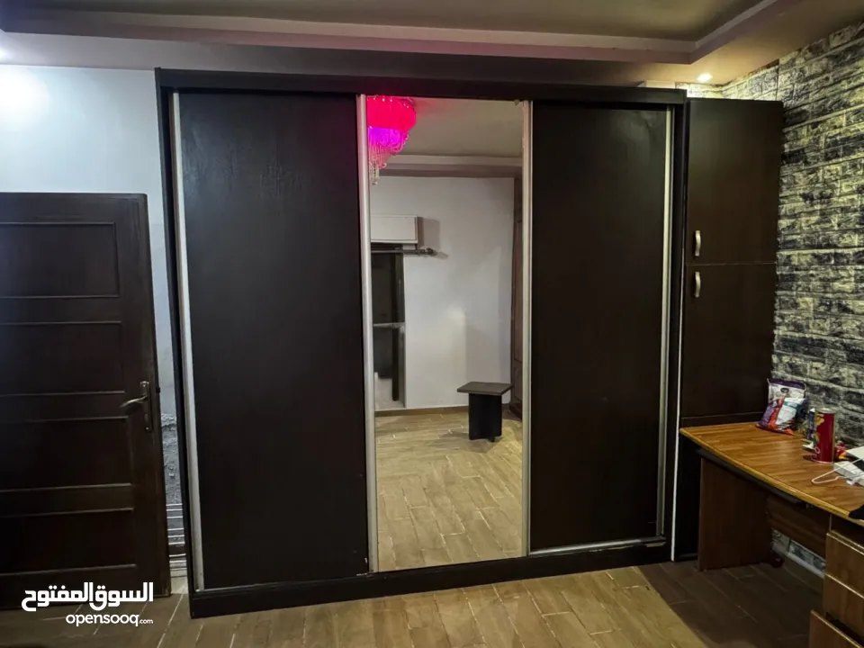 خزانه ملابس : أثاث غرف نوم : الزرقاء الرصيفة (269284425)