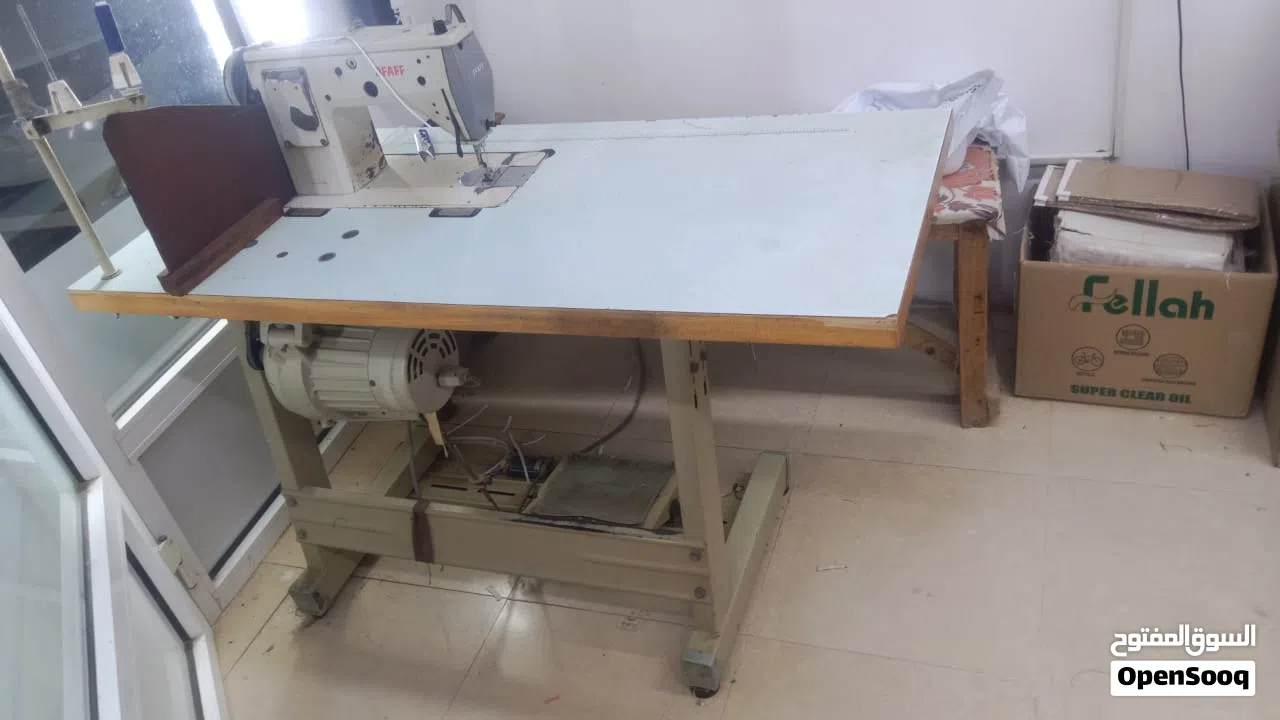PFAFF Germany Industrial Sewing Machine ماكينة خياطة صناعية ألمانية ...