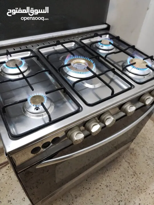 فرن غاز خمس عيون ستانلس بالكامل نوع IDEAL قياس 80 سم بحالة ممتازة روس ...