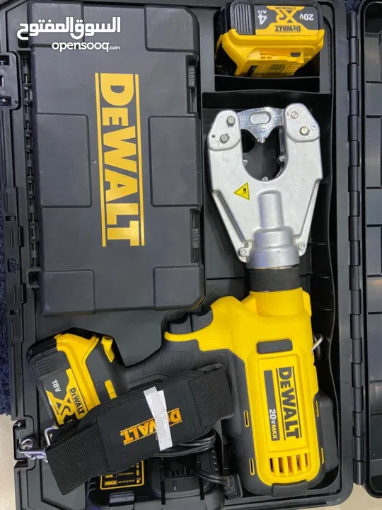 DEWALT Cable Crimping Tool, Dieless (DCE350M2) Capacity Copper Lug ...