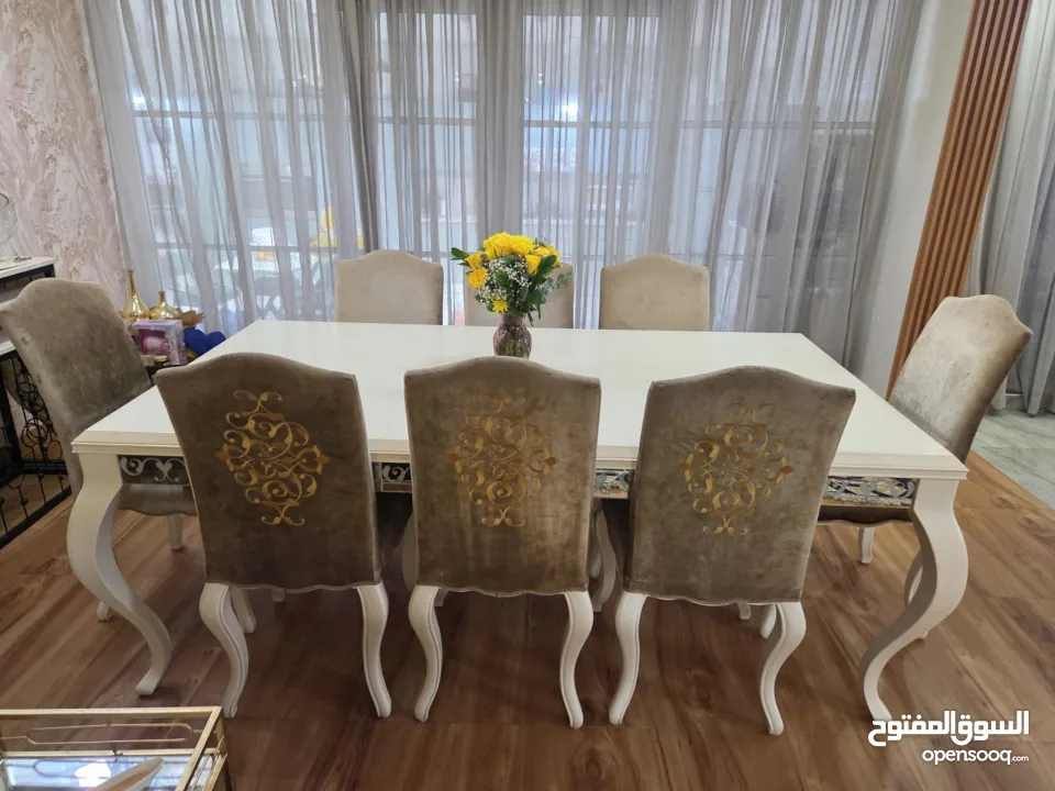 طاولة طعام : طاولات طعام : مسقط المعبيلة (275216301)