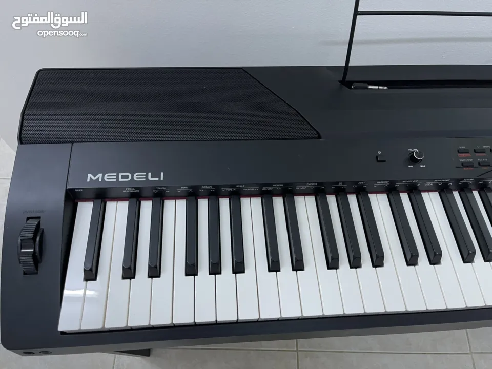 Full digital piano Medeli SP5300. Used like new - (262354965) | السوق ...