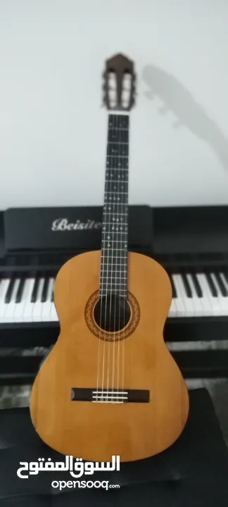 CX40 YAMAHA : الات موسيقية : مسقط السيب (255891187)