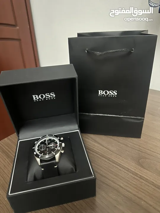 ساعة هيوجو بوس جديدة غير مستخدمة بكامل الملحقات سعر الوكيل 115 ريال ...