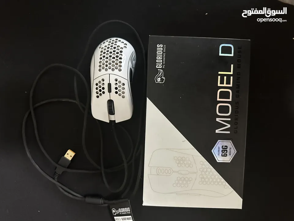 Glorious Model D Gaming Mouse, Matte White - (264784275) | السوق المفتوح