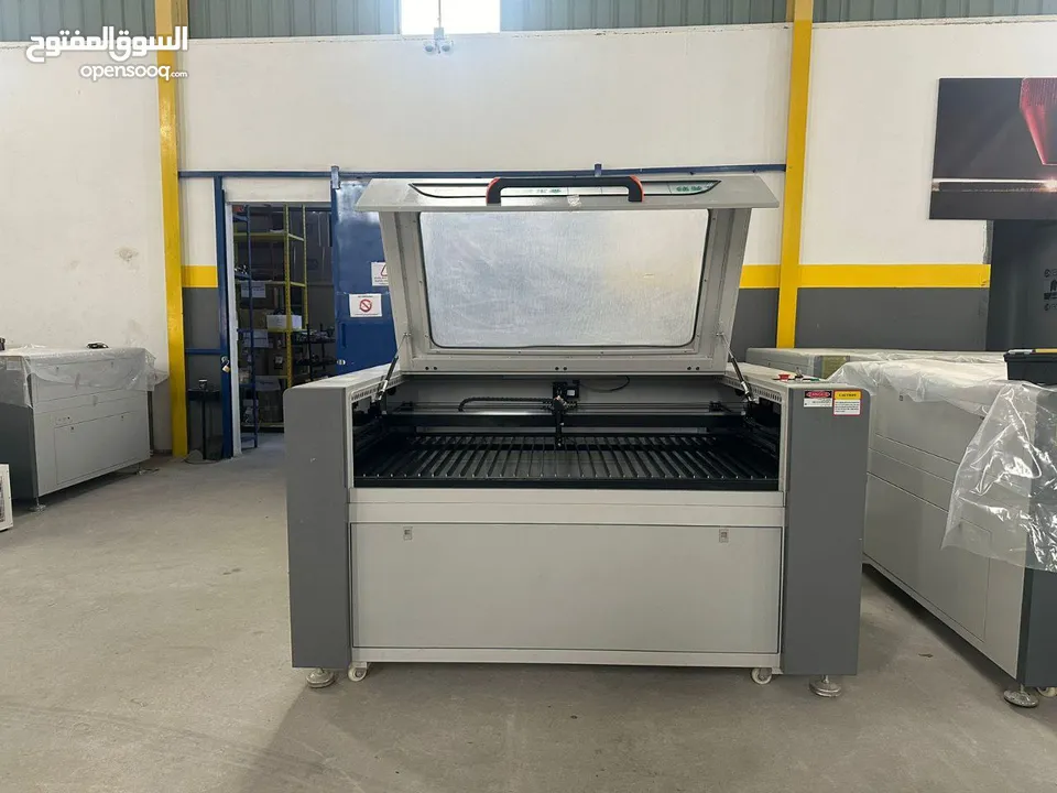 ماكينة ليزر cnc laser co2 جديدة - (252425113) | السوق المفتوح