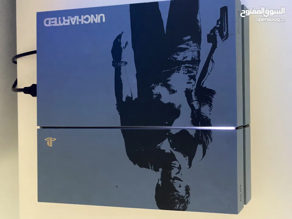 PS4 limited edition uncharted fully functional 400GB with 2 CDs ...