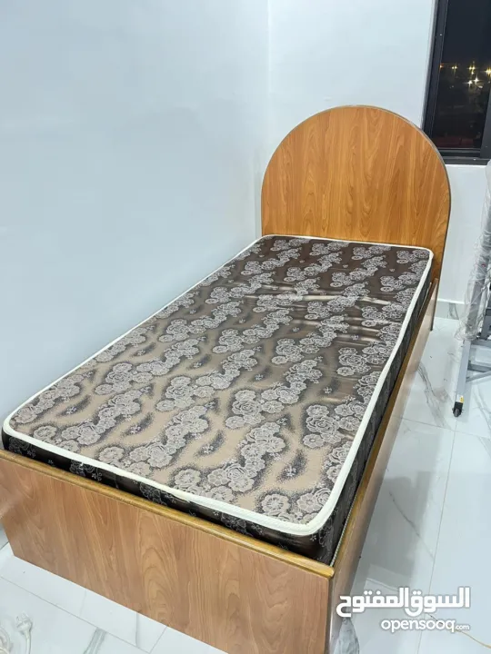 تخت مفرد لاتيه 190×90 مع فرشة اسفنج ضغط عالي - (253435419) | السوق المفتوح