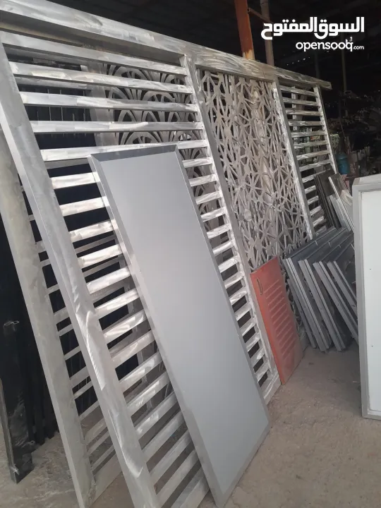 castig aluminium door and aluminium door and catmal work many itoms ...