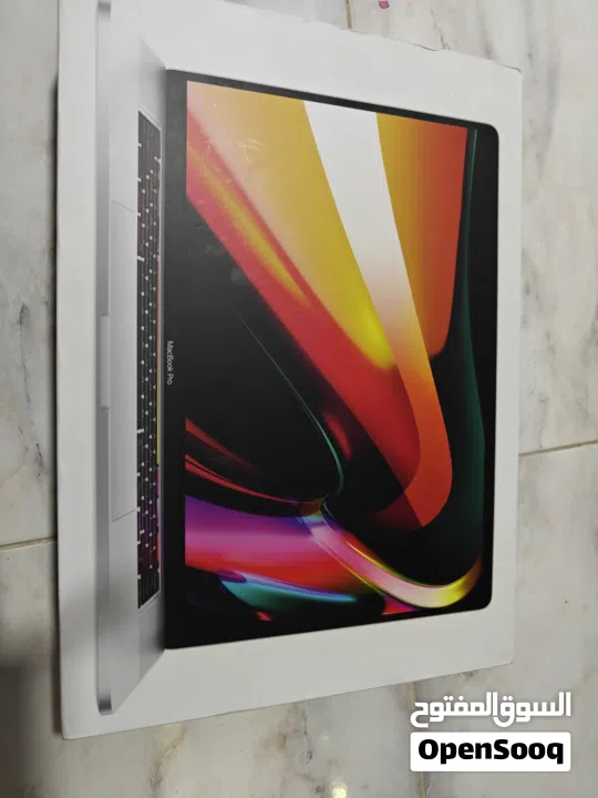 Macbook pro Late 2019 i9 - (274173987) | السوق المفتوح