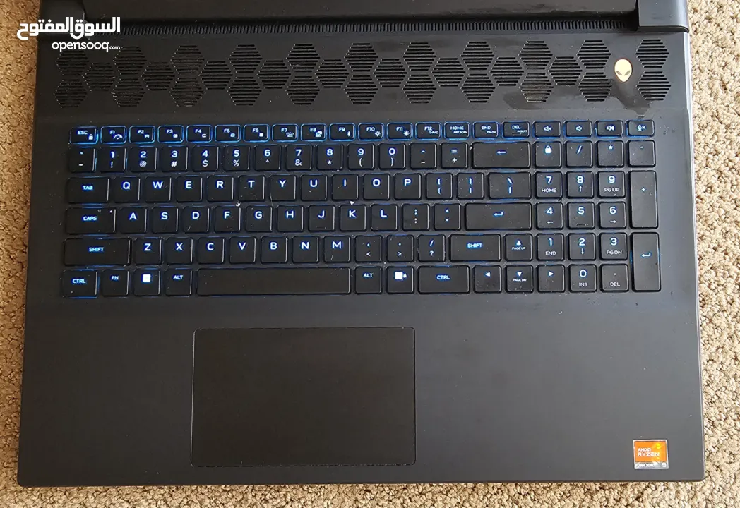 Alienware m18 R1 AMD (Ryzen 9 7845HX / RTX 4070 / 32GB DDR5 RAM / 1TB ...