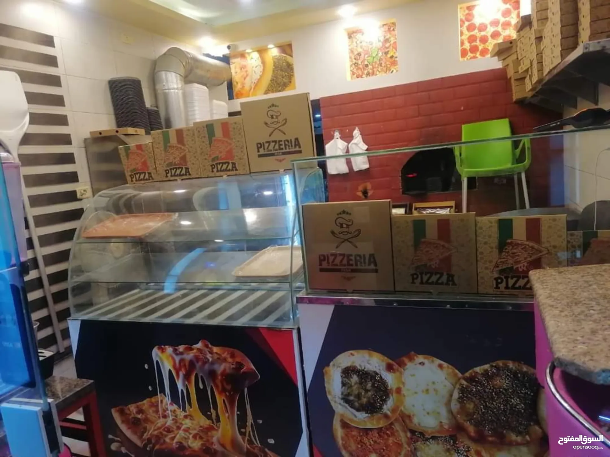 محل معجنات و بيتزا وسناكات البيع - (252388221) | السوق المفتوح