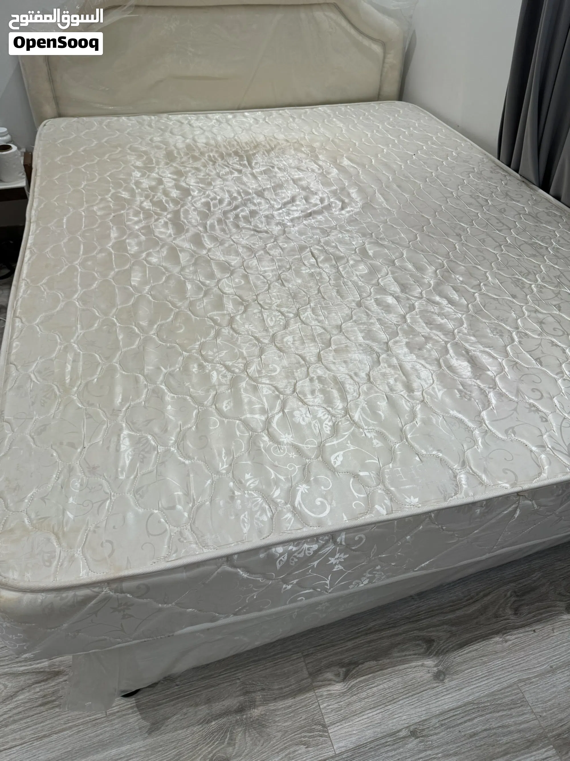 Selling bed and cub-board with low price - (249616179) | السوق المفتوح