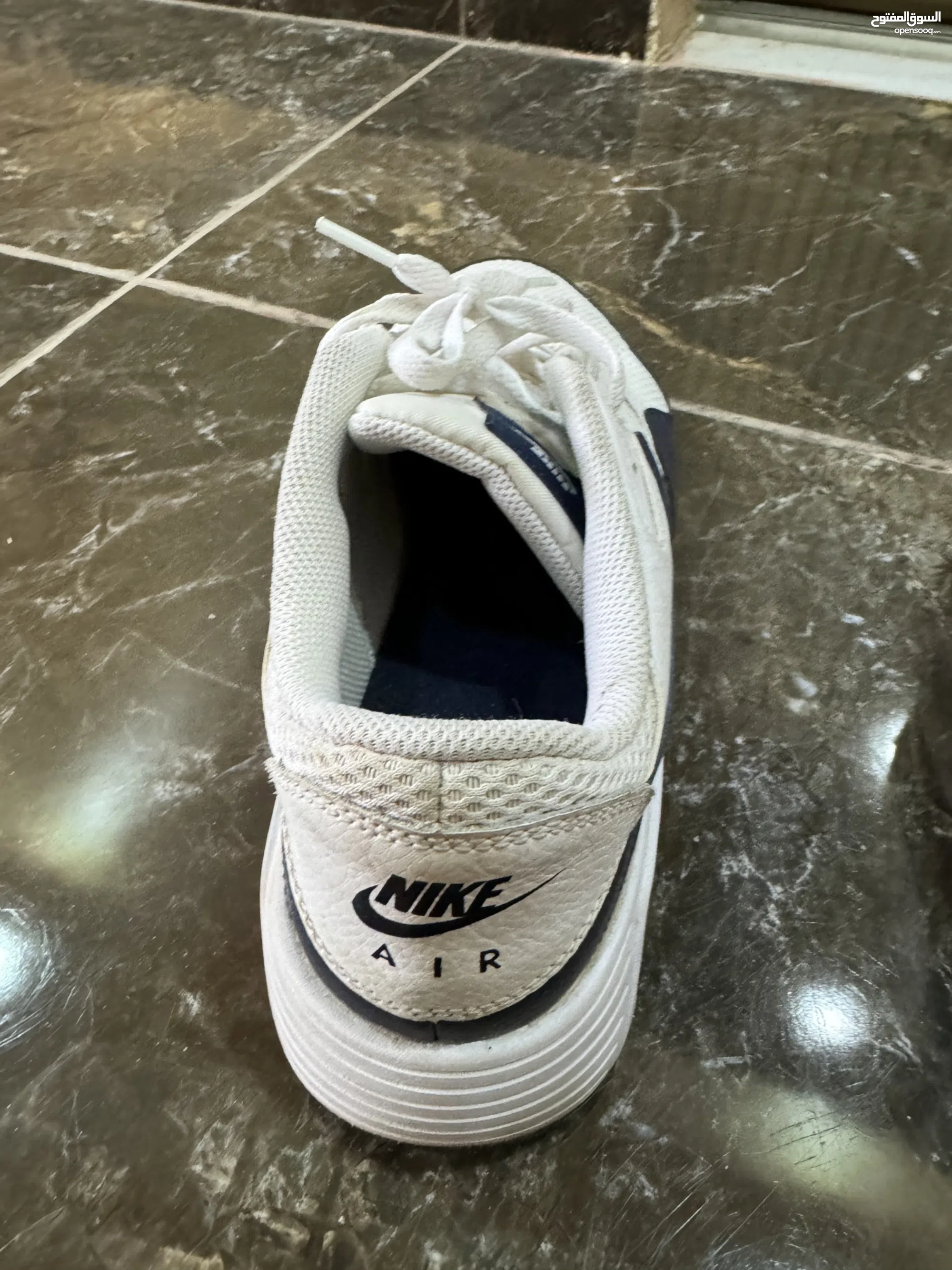 بوت نايك مستعمل خفيف جدا - (245289081) | السوق المفتوح