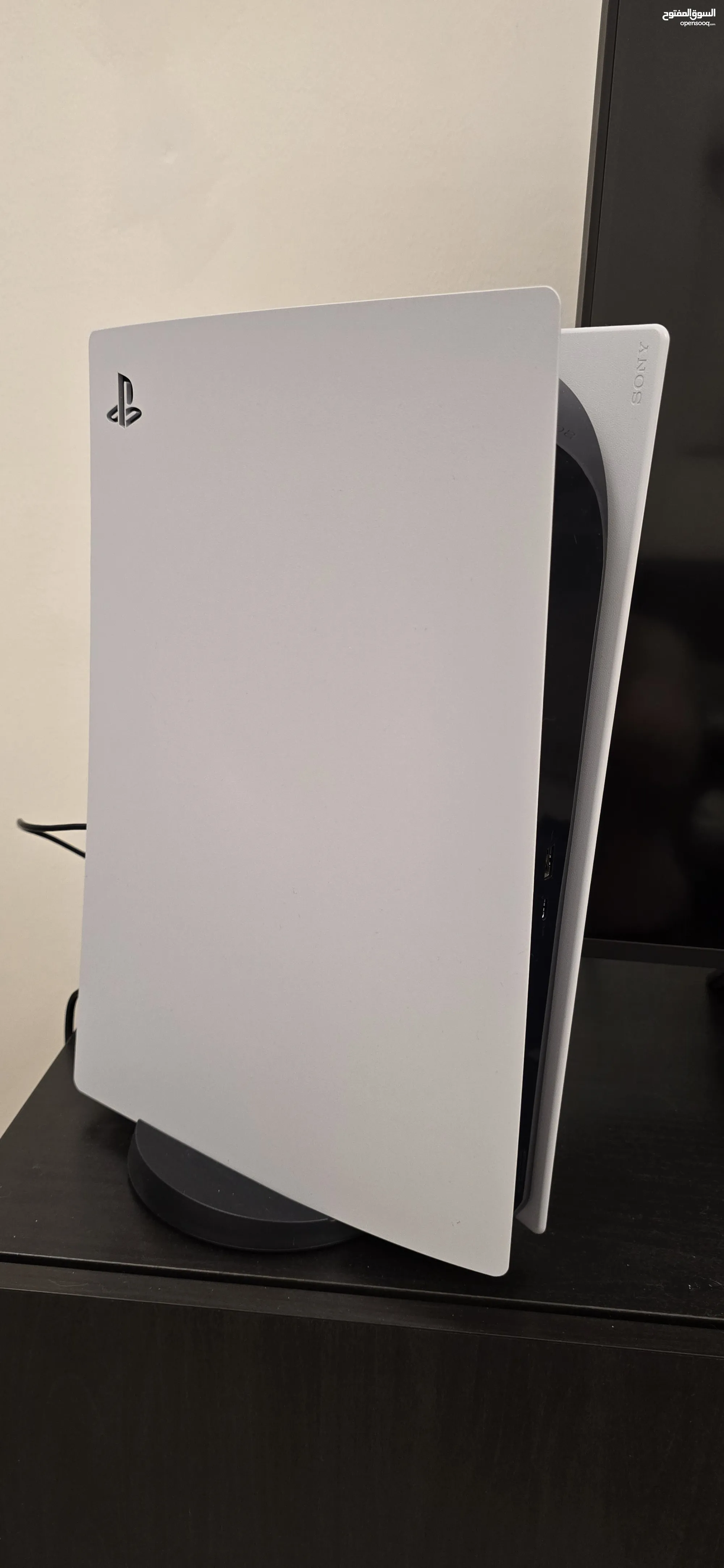 Ps5 Digital 1TB excellent condition - (257359323) | السوق المفتوح