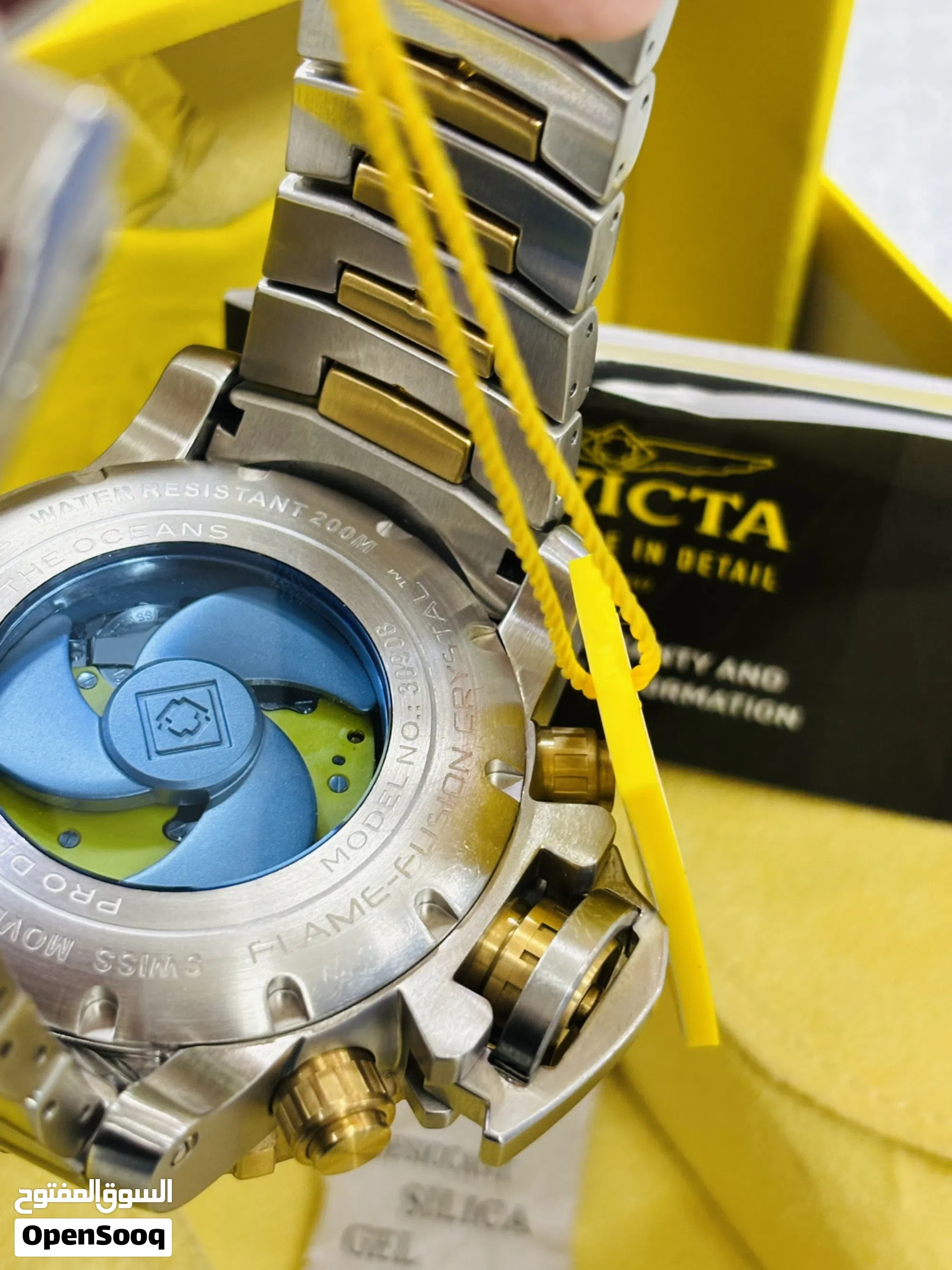 تبارك الرحمن .. ساعتين سويسري Invicta عبارة عن تحفتين فنيات ...