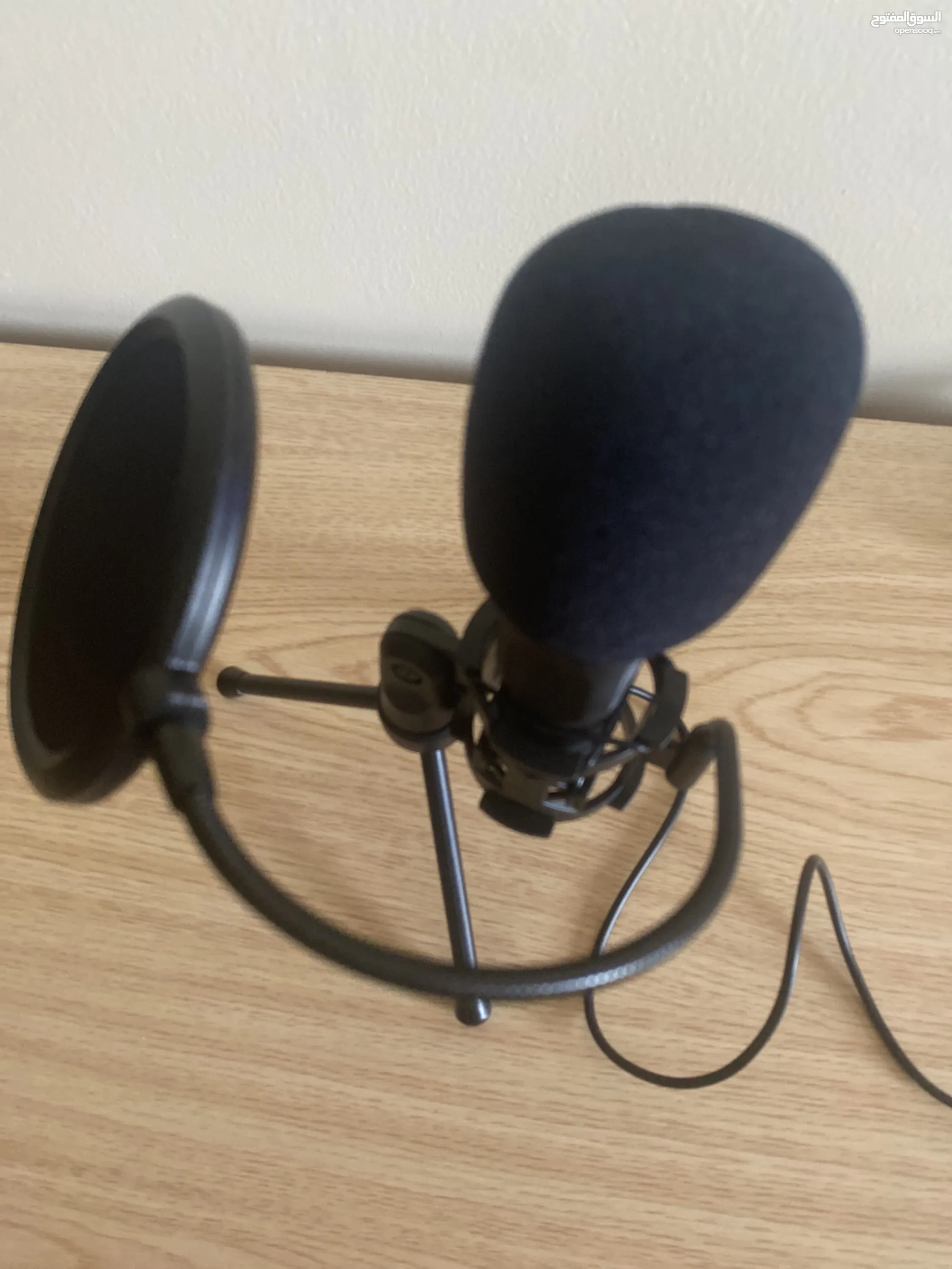 RGB مايك باعلى جوده و جديد - (249543447) | السوق المفتوح