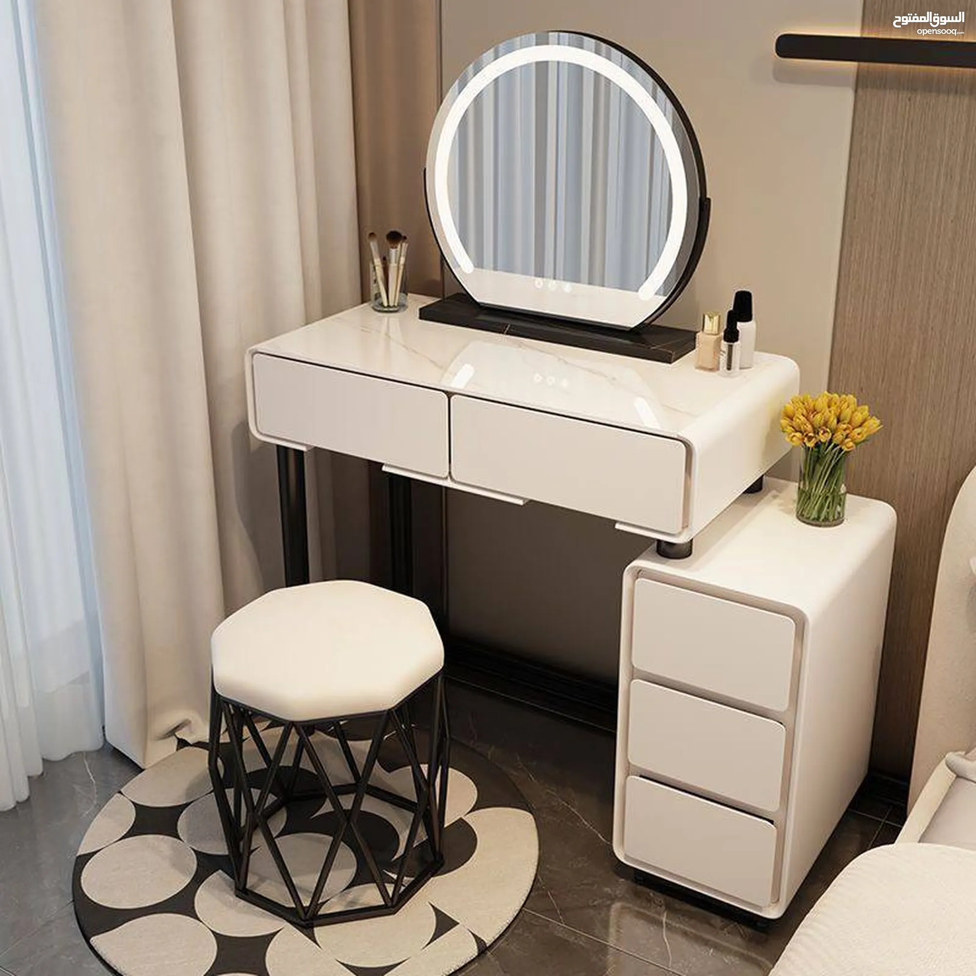 ميز تواليت بتصميم حديث كامل مع المرايا والطابورية - (247766045) | السوق ...