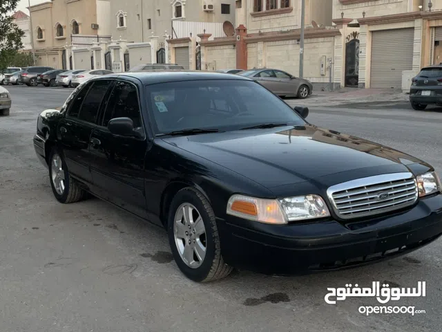 10 Used Ford Crown Victoria Cars For Sale in Saudi Arabia : Price from ...