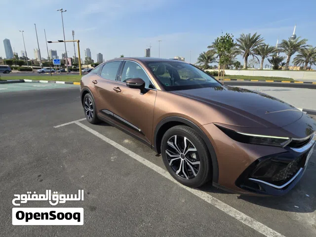 Used Toyota Cars For Sale in Kuwait: Second Hand, Pre Owned : Best ...
