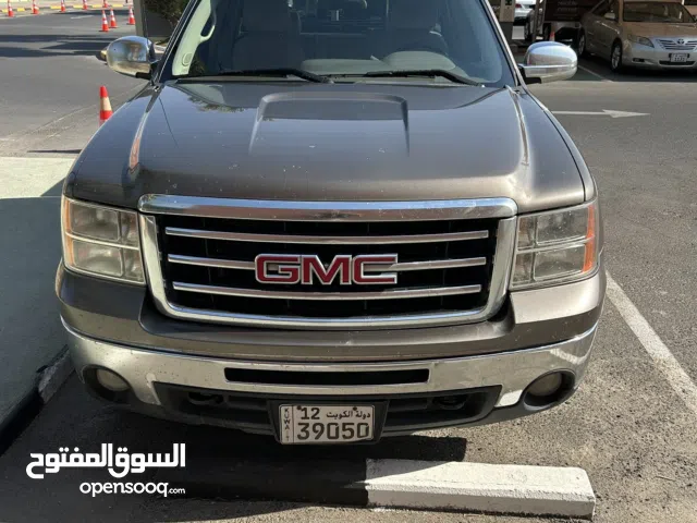 Used GMC Cars For Sale in Kuwait: Second Hand, Pre Owned : Best Prices ...