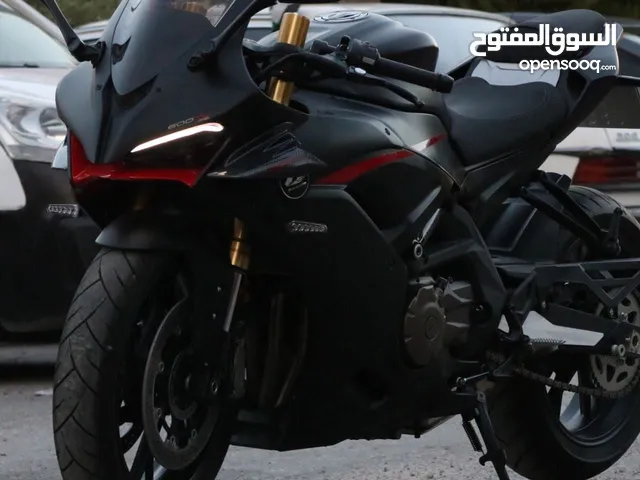 QJ Motor SRK 600RR 2023