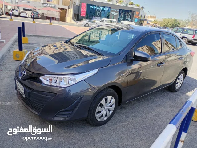Used Toyota Cars For Sale in Kuwait: Second Hand, Pre Owned : Best ...