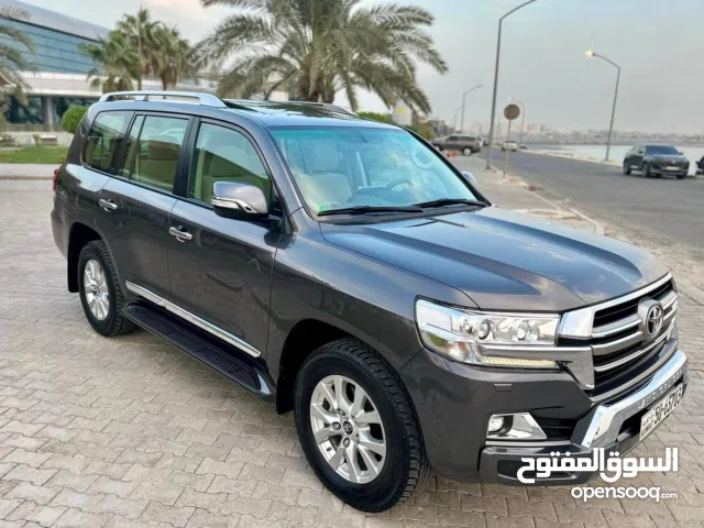 Toyota Land Cruiser Cars for Sale in Kuwait : Best Prices : All Land ...