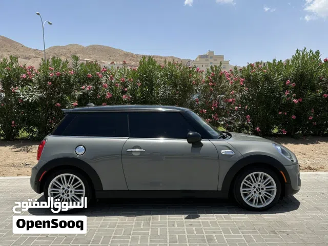 Used Hyundai Cars For Sale in Oman: Second Hand, Pre Owned : Best ...