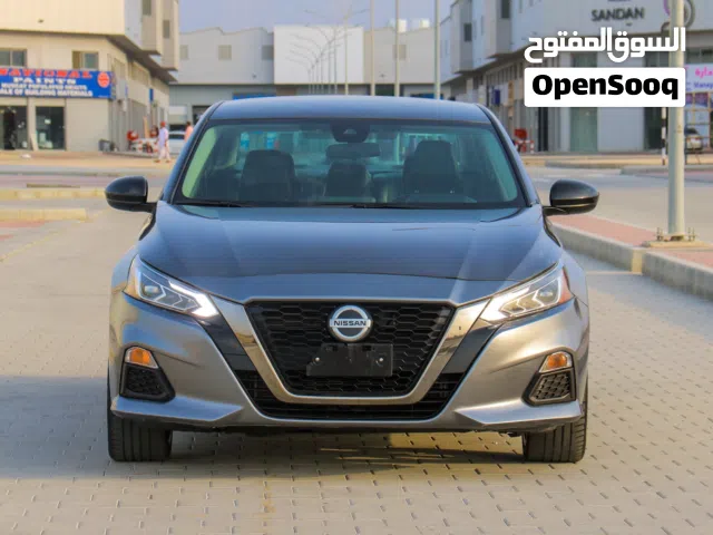 Used Nissan Cars For Sale in Muscat: Second Hand, Pre Owned : Best ...