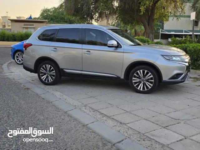Mitsubishi Outlander Cars for Sale in Kuwait : Best Prices : All ...