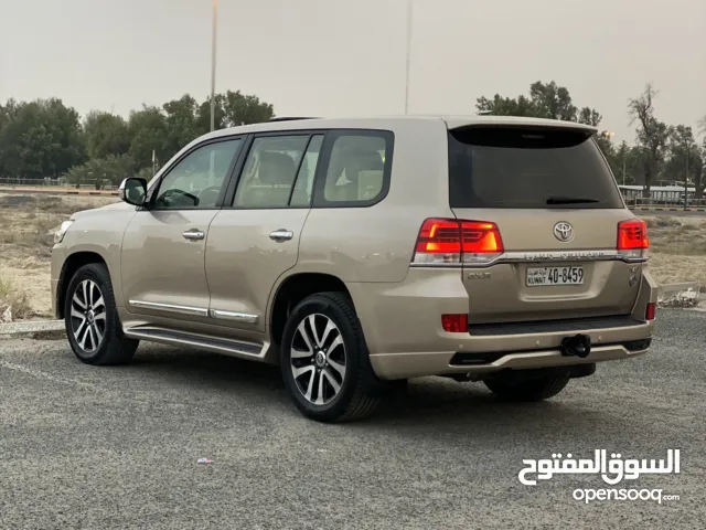 Toyota Land Cruiser Cars for Sale in Kuwait : Best Prices : All Land ...